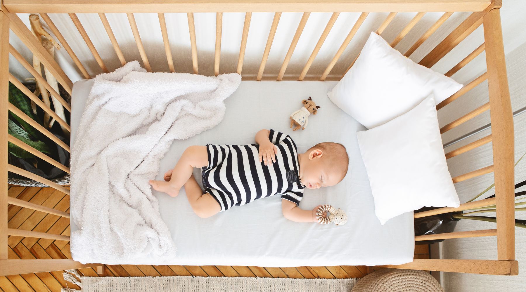 Baby Sleep Solutions: Tips for a Safe & Cozy Sleep Environment